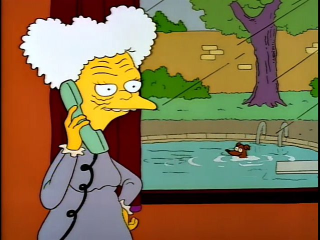 Does anyone remember wich episodes this old lady appears in? Is her ...